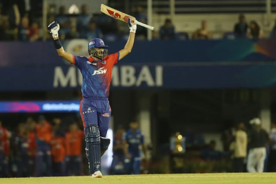 मुंबई इंडियंस ने आईपीएल 15 में दिल्ली कैपिटल्स के आगे घुटने टेके